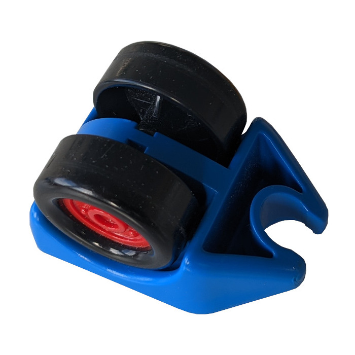 Duplo Blue Wheel Assembly with 4 Studs and Hitch | Brick Owl - LEGO ...