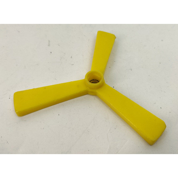 Duplo Yellow Propeller 3 Blade 6 Diameter | Brick Owl
