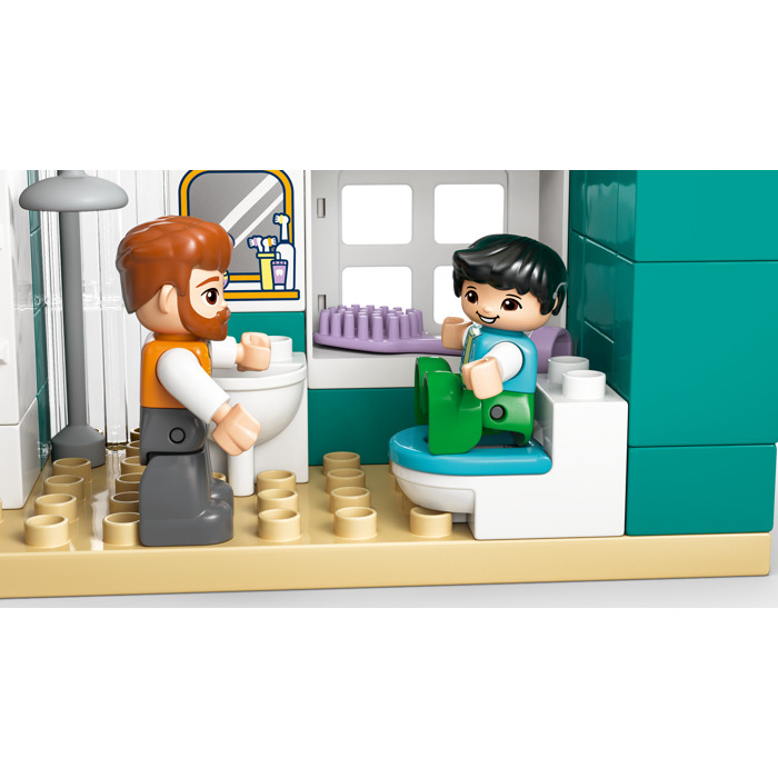 LEGO 3 in 1 Modern Family House with Figures Set 10470 | Brick Owl