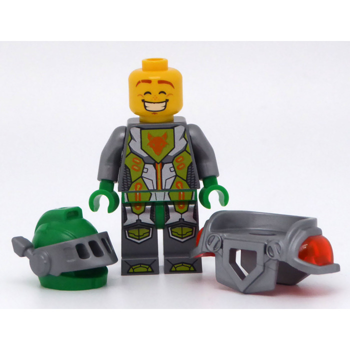 LEGO Aaron with Silver Visor and Armor with Clip Minifigure | Brick Owl ...