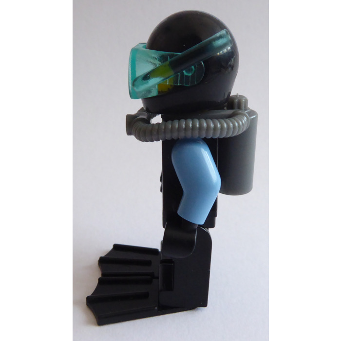 LEGO Aquaraider Diver with Flippers and Red Hair Minifigure | Brick Owl ...