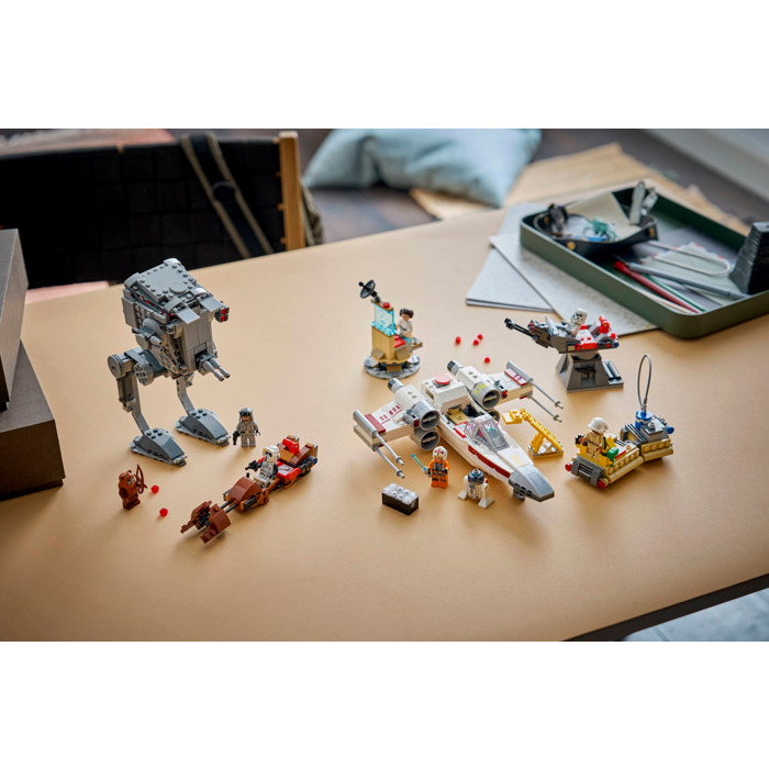 LEGO AT-ST Attack on Endor Set 75424 | Brick Owl