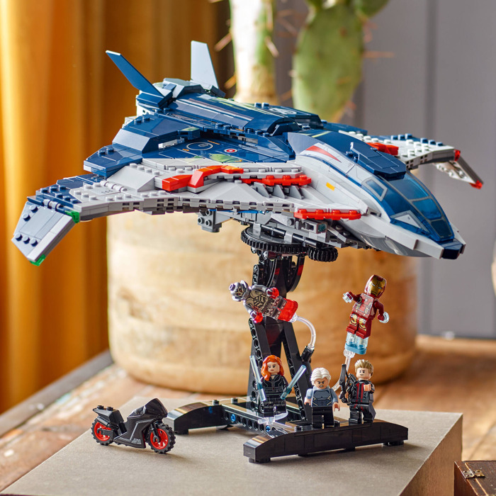 LEGO Avengers: Age of Ultron Quinjet Set 76325 | Brick Owl
