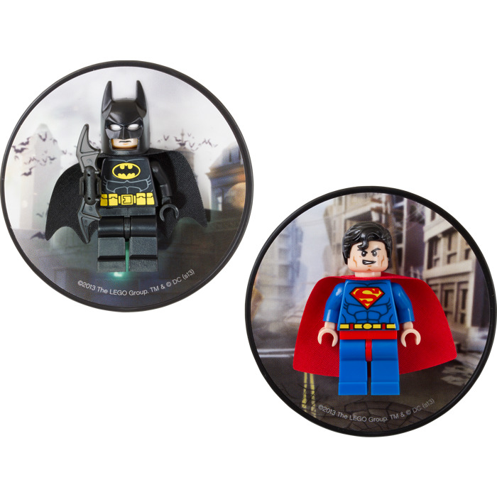 LEGO Batman and Superman magnets (5002826) | Brick Owl - LEGO Marketplace