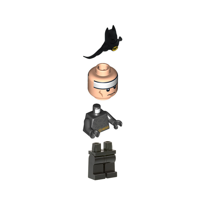 LEGO Batman with One Piece Cowl and Cape with Complex Bat Logo ...
