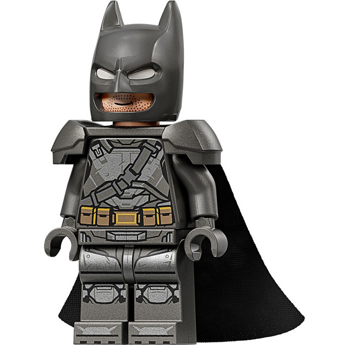 LEGO Batman with Pearl Dark Gray Suit and Shoulder Armor Minifigure ...