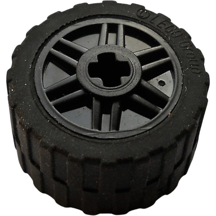 레고 Wheel Rim Ø18 x 14 with Axle Hole with Tire 24 x 14 Shallow Tread ...