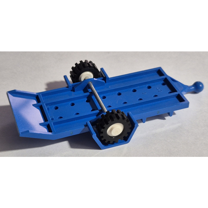 LEGO Blue Trailer Base 4 x 8 with White Wheels and Tires | Brick Owl ...