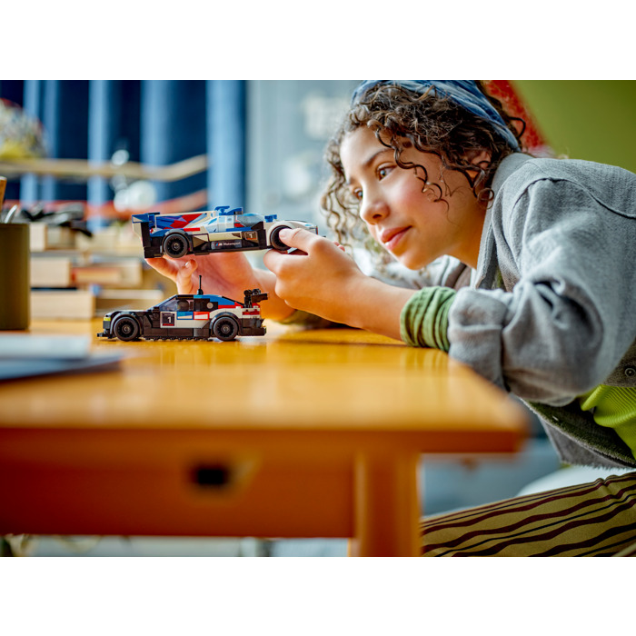 LEGO BMW M4 GT3 & BMW M Hybrid V8 Set 76922 | Brick Owl - LEGO Marketplace