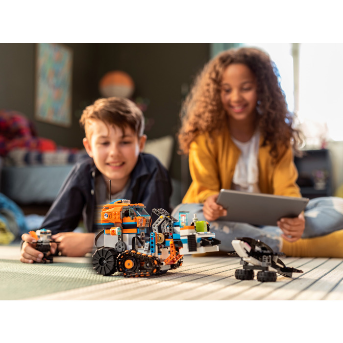 LEGO Boost Creative Toolbox Set 17101 | Brick Owl - LEGO Marketplace