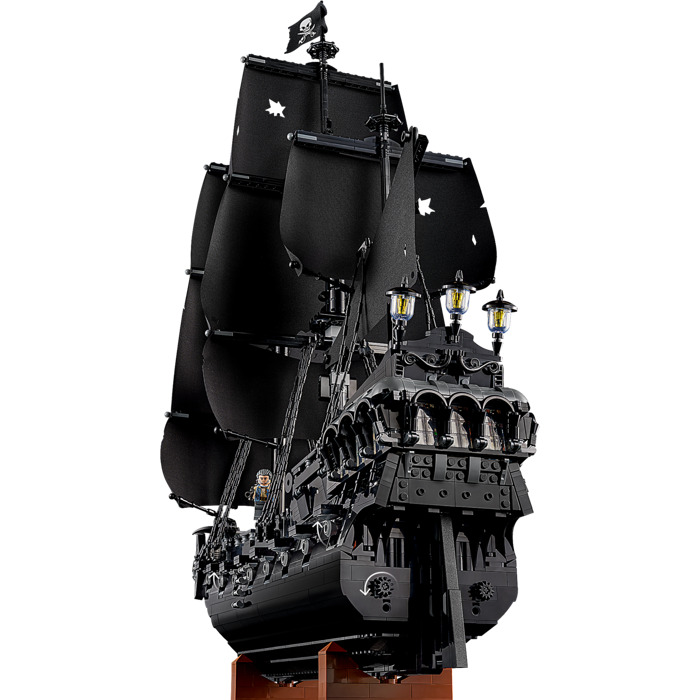 LEGO Captain Jack Sparrow's Pirate Ship Set 10365 | Brick Owl - LEGO ...