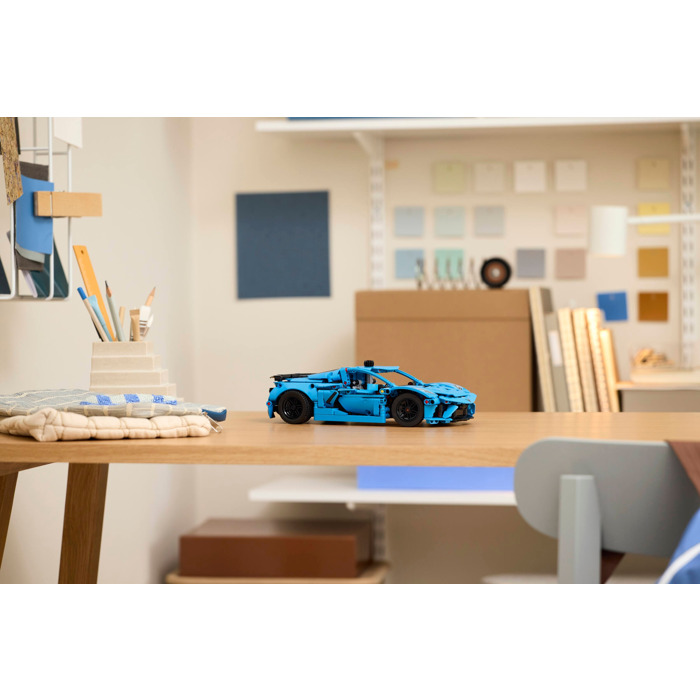 LEGO Chevrolet Corvette Stingray Set 42217 | Brick Owl