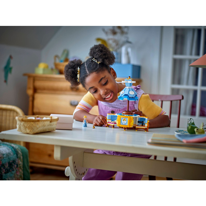 LEGO Cinderella's Dress Set 43266 | Brick Owl - LEGO Marketplace