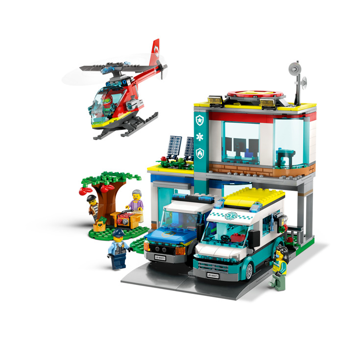 LEGO Emergency Vehicles HQ Set 60371 | Brick Owl