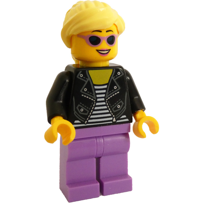 LEGO female Vintage Driver Minifigure | Brick Owl - LEGO Marketplace