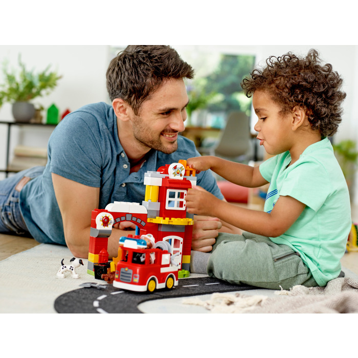 LEGO Fire Station Set 10903 | Brick Owl - LEGO Marketplace