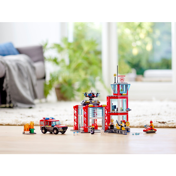 LEGO Fire Station Set 60215 | Brick Owl - LEGO Marketplace