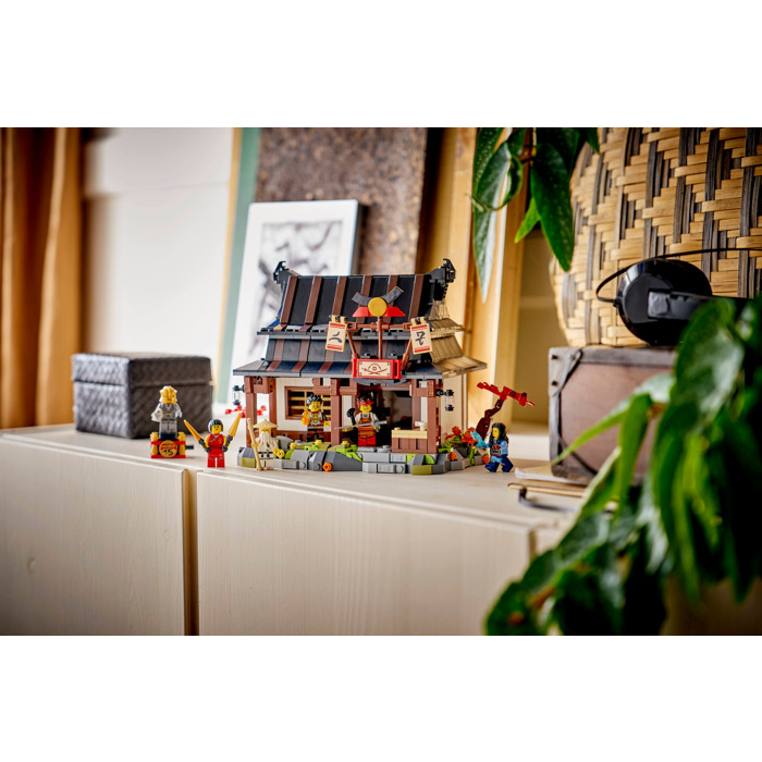 LEGO Four Weapons Blacksmith Set 71858 | Brick Owl