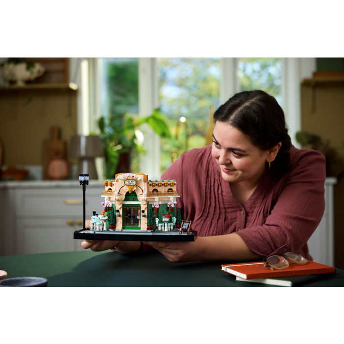 LEGO French Café Set 10362 | Brick Owl - LEGO Marketplace