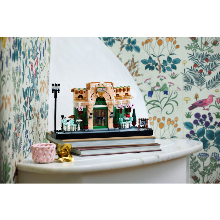 LEGO French Café Set 10362 | Brick Owl - LEGO Marketplace