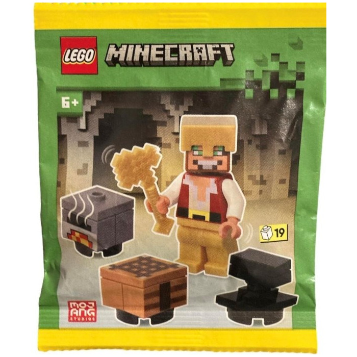 LEGO Gold Hunter with Crafting Table, Furnace and Anvil Set 472506 ...