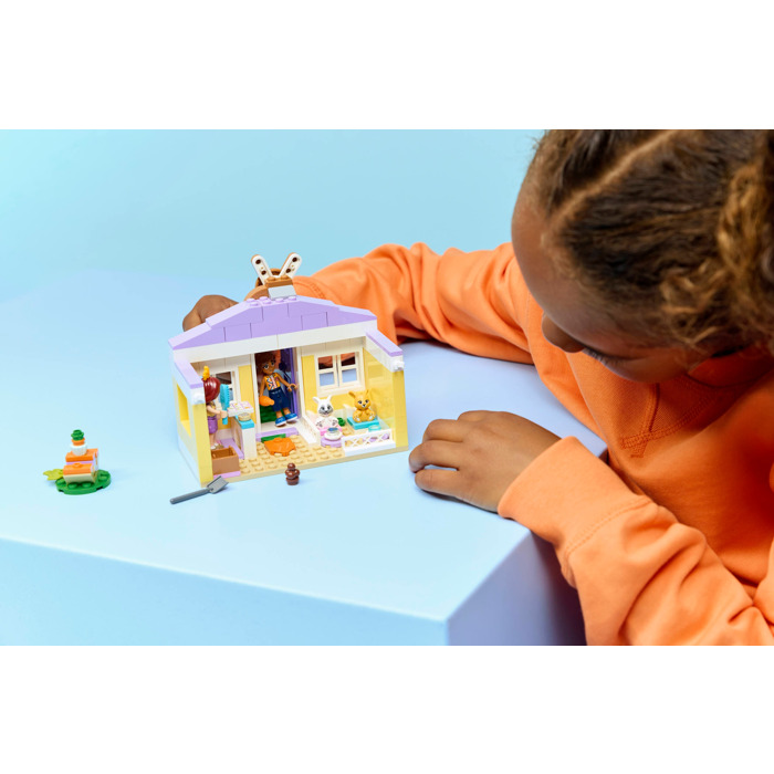 LEGO Heartlake City Bunny Hotel Set 42679 | Brick Owl