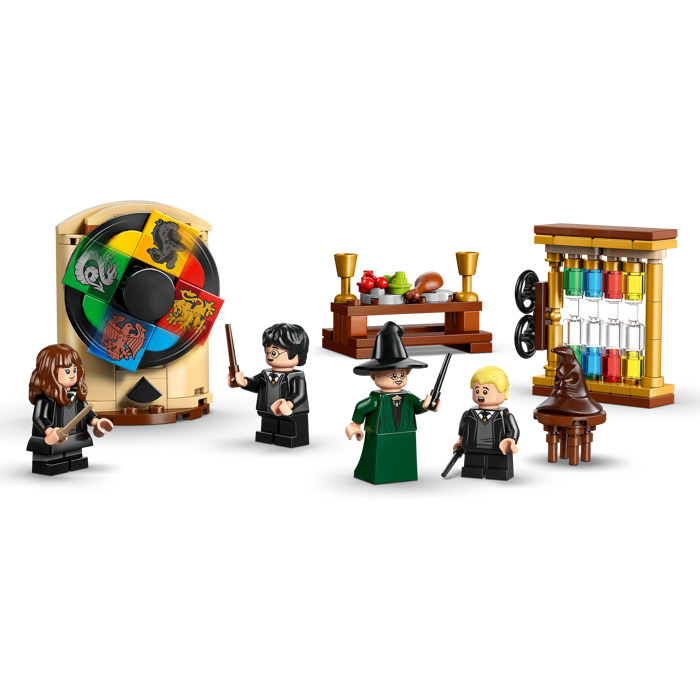 LEGO Hogwarts Castle: Sorting Hat Ceremony Set 76460 | Brick Owl
