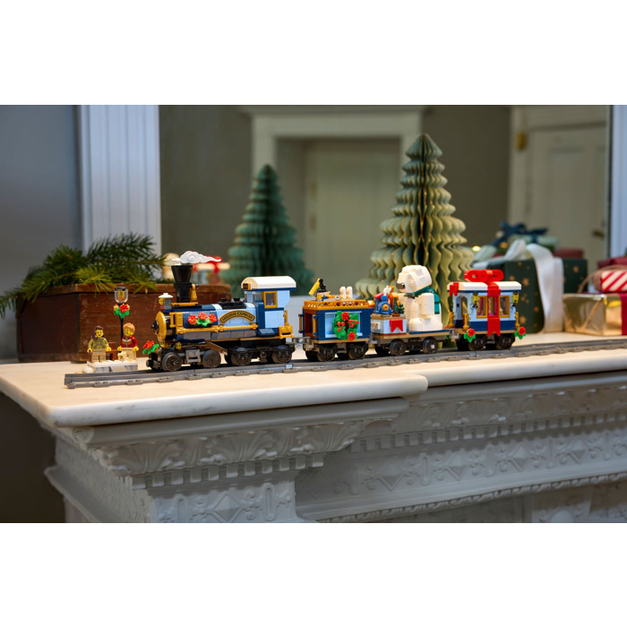 LEGO Holiday Express Train 10361 | Brick Owl