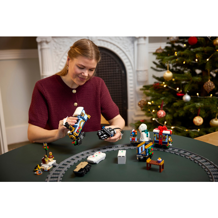 LEGO Holiday Express Train 10361 | Brick Owl