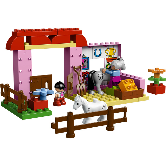 LEGO Horse Stable Set 10500 | Brick Owl