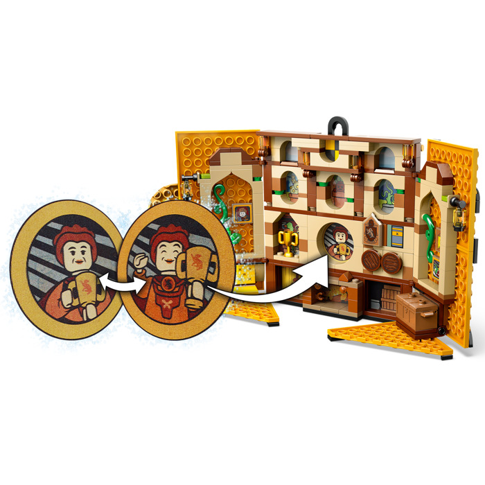 LEGO Hufflepuff House Banner Set 76412 | Brick Owl - LEGO Marketplace