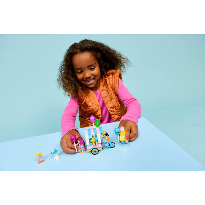 LEGO Ice Cream & Balloon Stand Set 42692 | Brick Owl