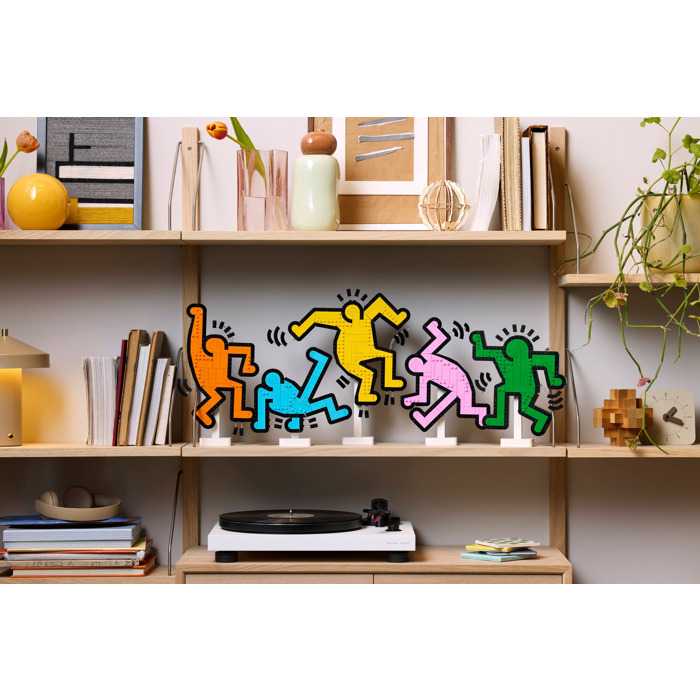 LEGO Keith Haring - Dancing Figures Set 31216 | Brick Owl - LEGO ...
