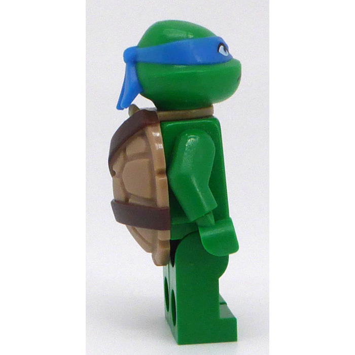 LEGO Leonardo with Eyes Looking Up Minifigure | Brick Owl - LEGO ...