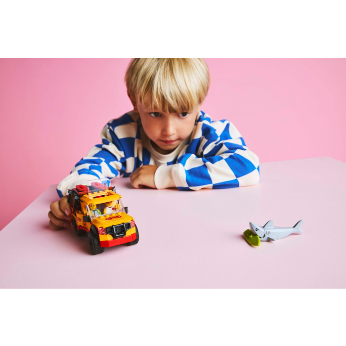 LEGO Lifeguard Truck Set 60453 | Brick Owl - LEGO Marketplace