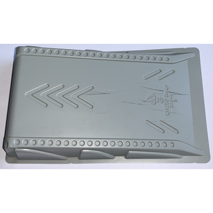 LEGO Light Gray Baseplate 17 x 28 x 5.5 with Ramp (32448) | Brick Owl