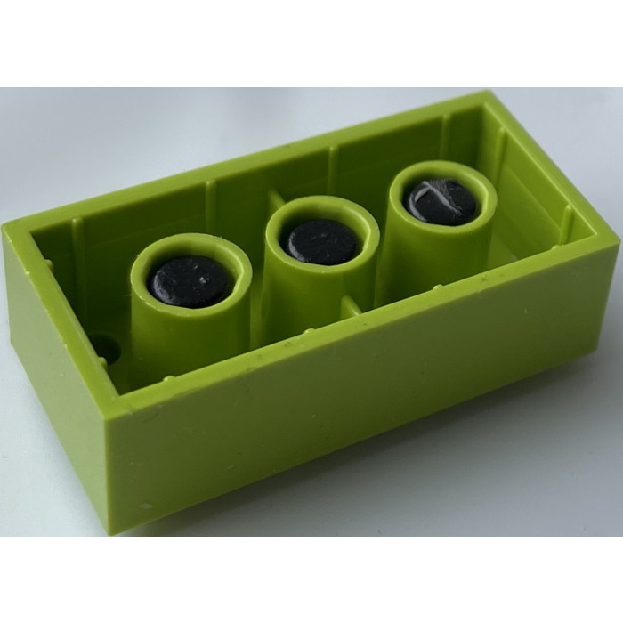 LEGO Lime Brick Magnet - 2 x 4 (30160) | Brick Owl - LEGO Marketplace