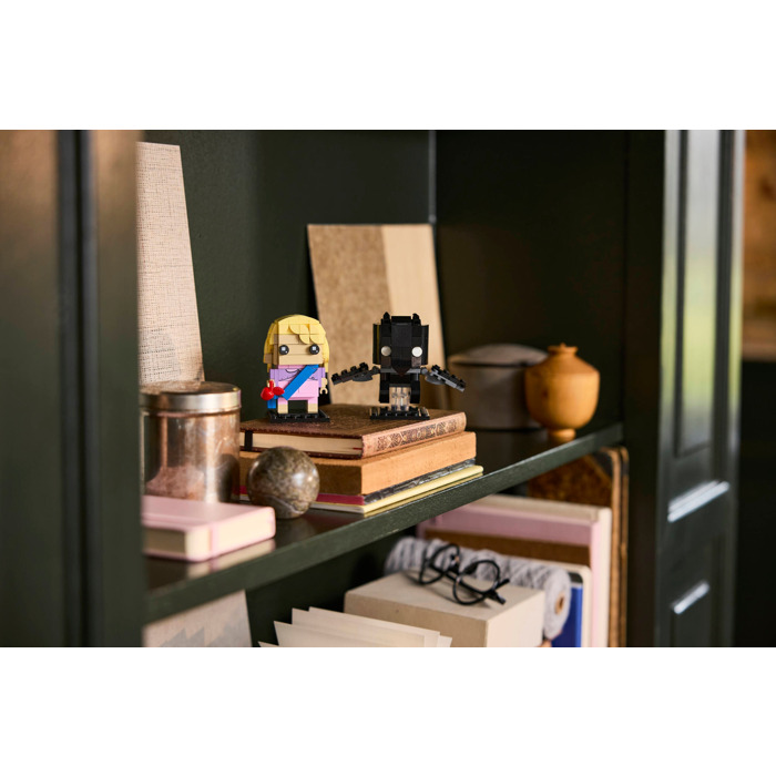 LEGO Luna Lovegood & Thestral Set 40802 | Brick Owl - LEGO Marketplace
