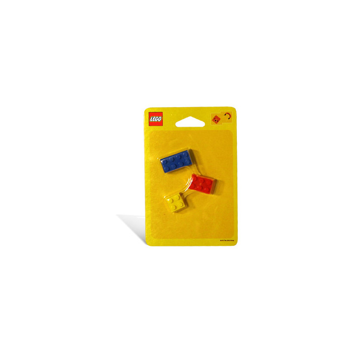 LEGO Magnet Bricks Small Blister Pack (714849) | Brick Owl - LEGO ...