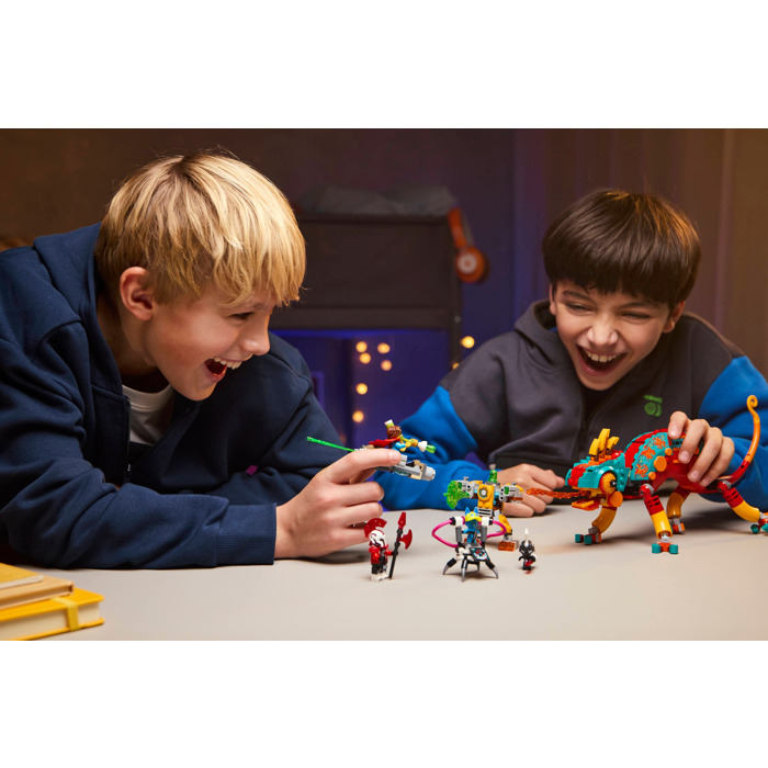 LEGO Mateo's Fire Chameleon Set 71492 | Brick Owl - LEGO Marketplace