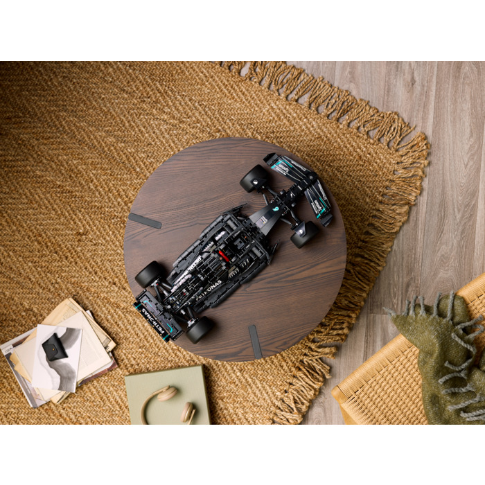 LEGO Mercedes-AMG F1 W14 E Performance Set 42171 | Brick Owl - LEGO ...