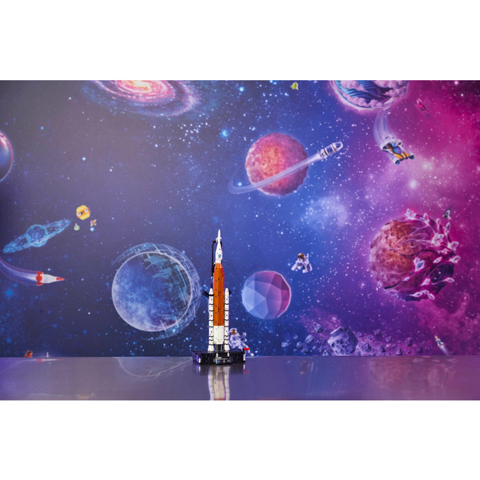 LEGO NASA Artemis Space Launch System Rocket Set 42221 | Brick Owl