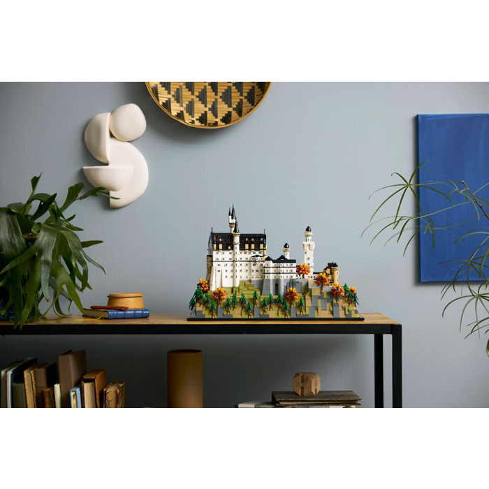 LEGO Neuschwanstein Castle Set 21063 | Brick Owl - LEGO Marketplace