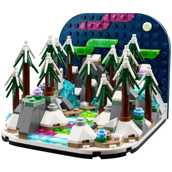 LEGO Northern Lights Diorama Set 40785 | Brick Owl - LEGO Marketplace