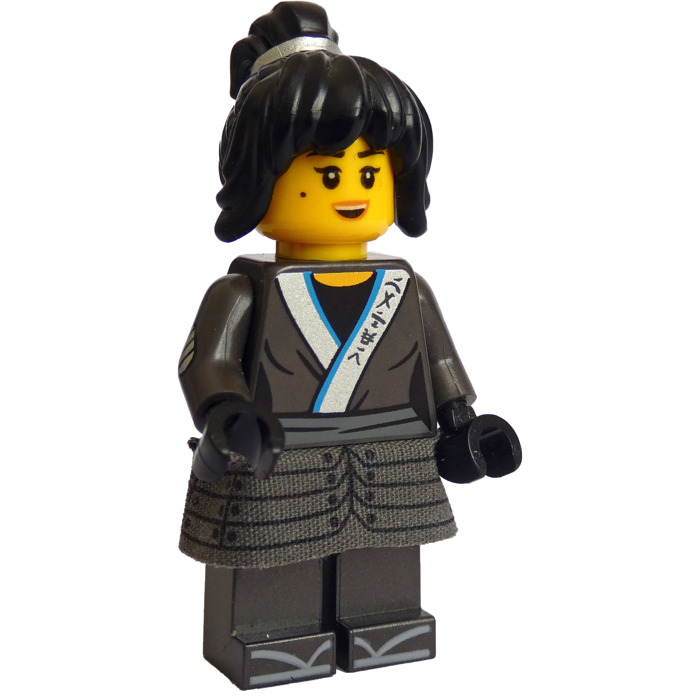 LEGO Nya (Movie) with Cloth Armor Skirt and Hair Minifigure (Smile ...