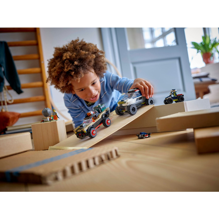 LEGO Off-Road Police Car Chase Set 60449 | Brick Owl - LEGO Marketplace