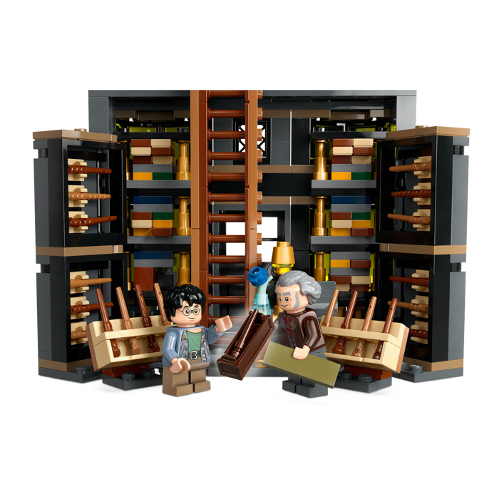 LEGO Ollivanders & Madam Malkin's Robes Set 76439 | Brick Owl - LEGO ...
