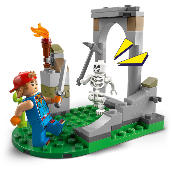 LEGO Peely & Sparkplug's Camp Set 77075 | Brick Owl