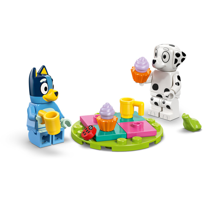 LEGO Playground Fun with Bluey and Chloe Set 11201 | Brick Owl