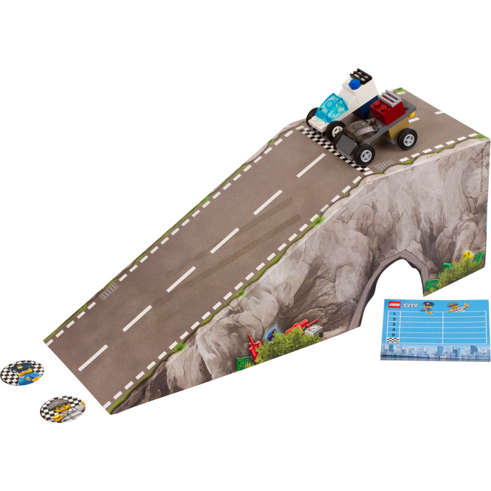 LEGO Police Chase Set 5004404 | Brick Owl - LEGO Marketplace